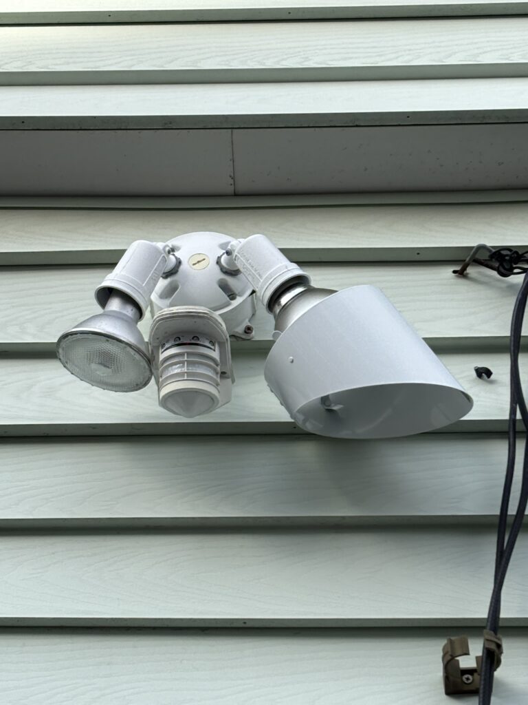 light trespass - image 4 - light shield - cc by-sa masslandlords ...